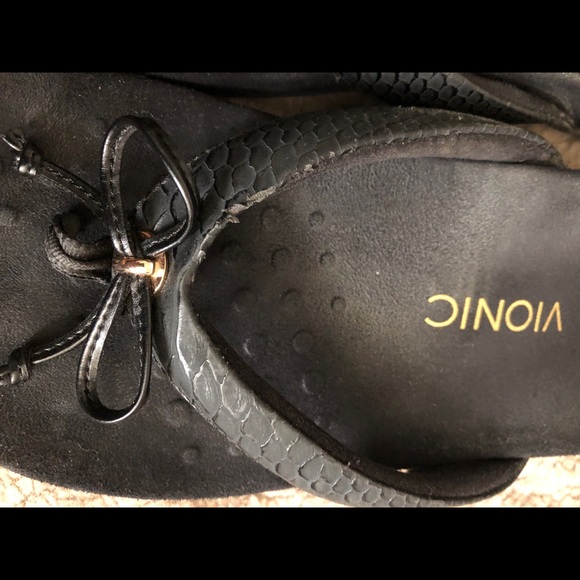 Vionic | Shoes | Bionic Black Bow Tie Flip Flops | Poshmark